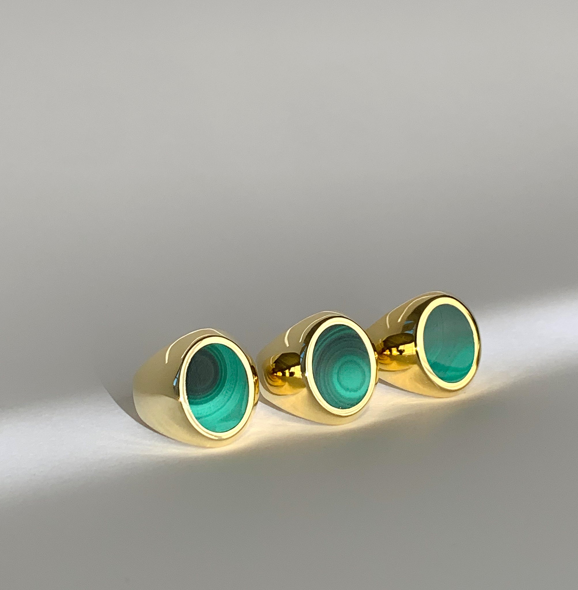 Legier Malachite Oval Stone Signet Ring– legier